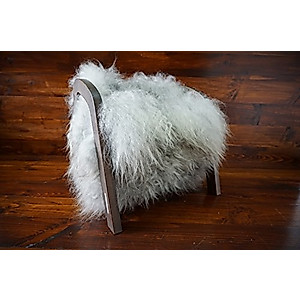 MILABERT Oak Wood Magazine Rack with Genuine Silver Norwegian Pelssau Sheepskin Rug - Soft Curly Wool - Design Furniture (MR10)