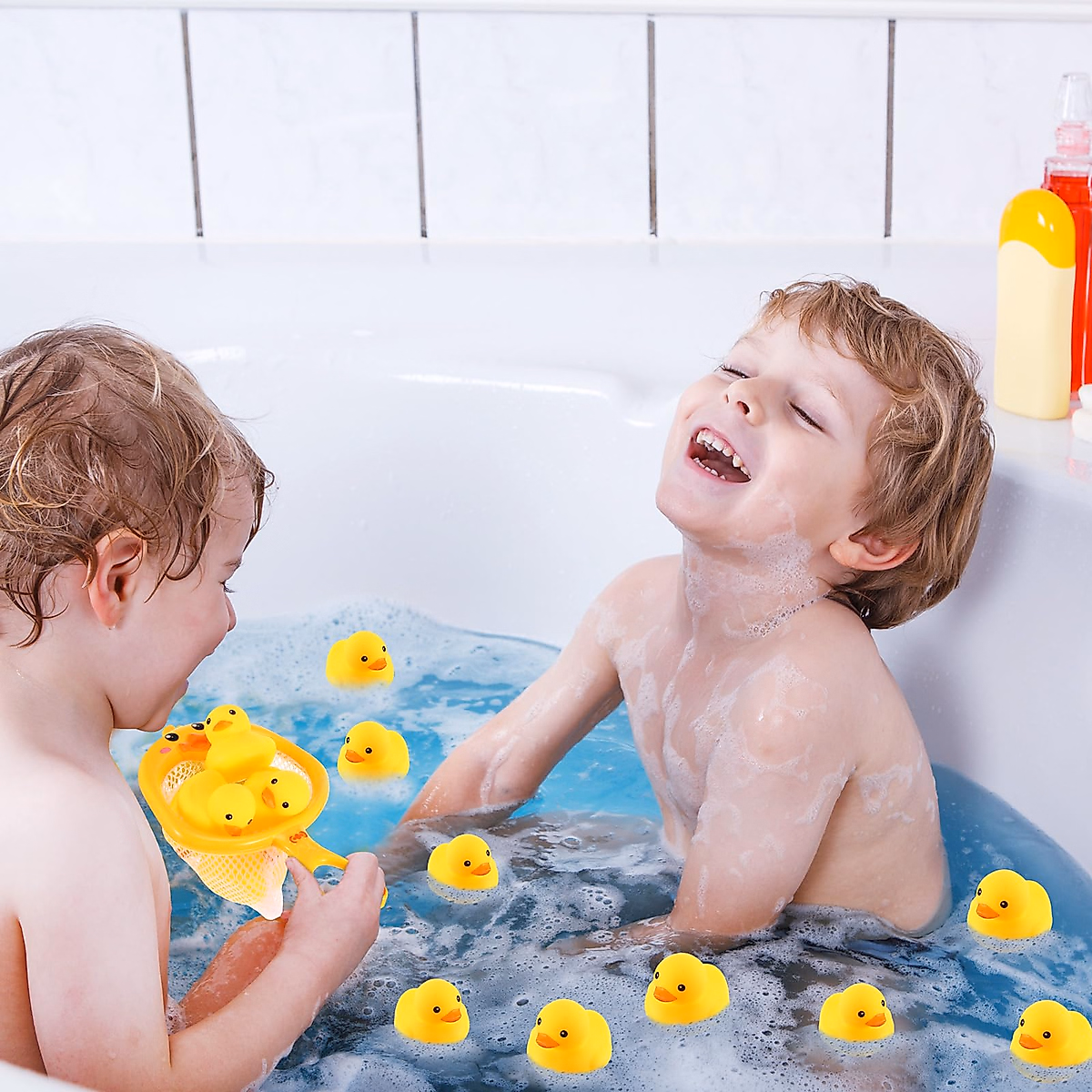 Poen 21 Pcs Bath Toy Baby Bathtub Duck Toy Set, 1 Pcs Duck Animals Fishing Net with 20 Pcs Water Floating Toy Ducks for Toddlers, Bathroom Floating Pool Fishing Play Set for Toddler Kids