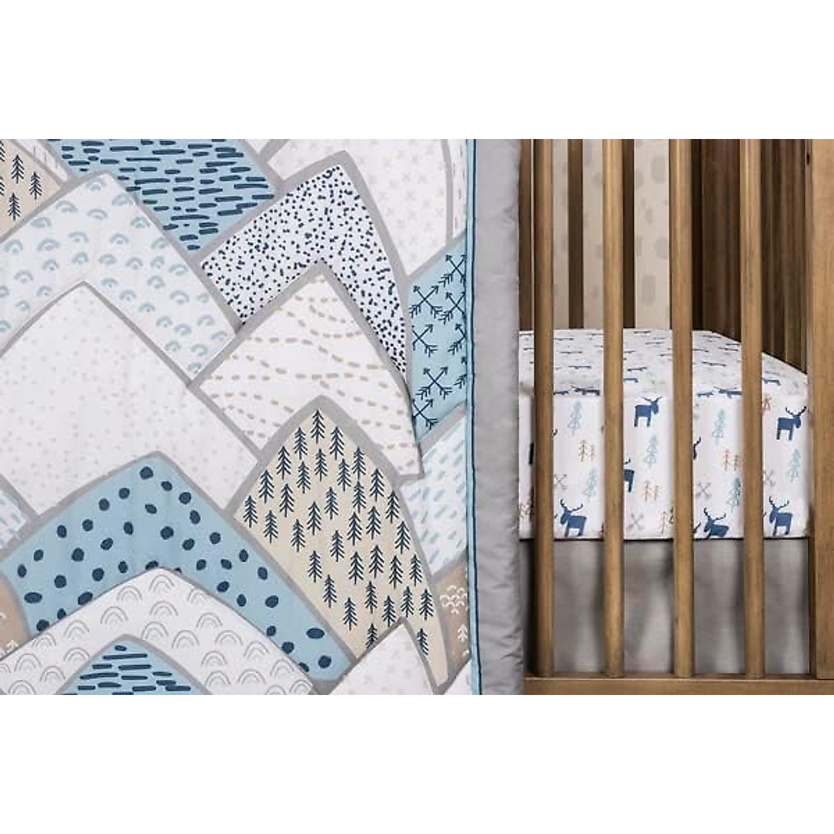 Trend Lab Florence 3 Piece Crib Bedding Set, Can Be Used As A Blanket Or A Playmat for Tummy Time, Includes Quilt, Fitted Crib Sheet and Skirt