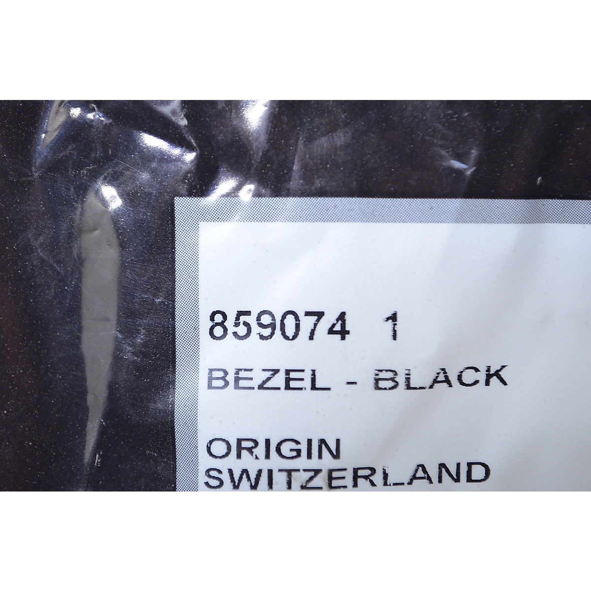 BRAND NEW OEM MERCURY MERCRUISER BEZEL-BLACK PART #859074 1