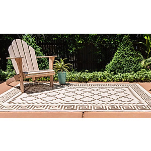 Unique Loom Outdoor Trellis Collection Area Rug - Stars (6' 1" x 9' Rectangle, Beige/ Brown)