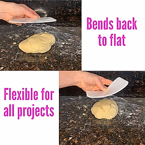 ROYALTY ESSENTIALS Dough Scraper Bowl Food-safe Plastic Dough Cutter Flexible Bench Multipurpose Food Scrapers for Bread Dough Cake Fondant Icing 2 Pack