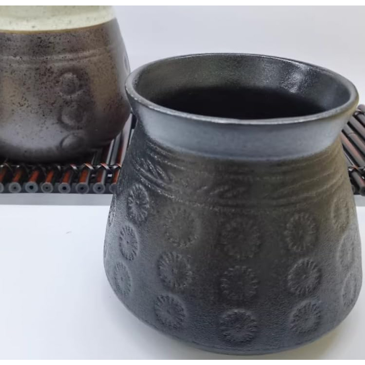 123Arts Ceramic Utensil Holder Relief Flower Cooking Utensil Caddy Organizer