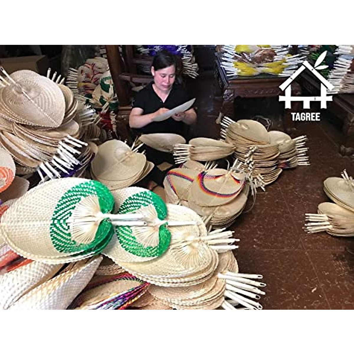 TAGREE Wedding Raffia Fans for Guest - Wedding Gift Idea for Couple & Fan Wall Decor & Boho Wall Decor (White with Straight Handle (Set of 12))