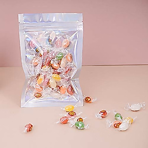100 Pieces Resealable Smell Proof Bags - 4 x 6 Inches Foil Pouch Bags， Flat Clear Ziplock Food Storage Bags Plastic Packaging Foil Mylar Bags for Party Favor Food Storage (Holographic Rainbow Color)
