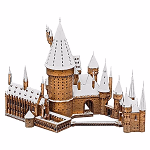 Fascinations Metal Earth Premium Series Harry Potter Hogwarts Castle in Snow 3D Metal Model Kit