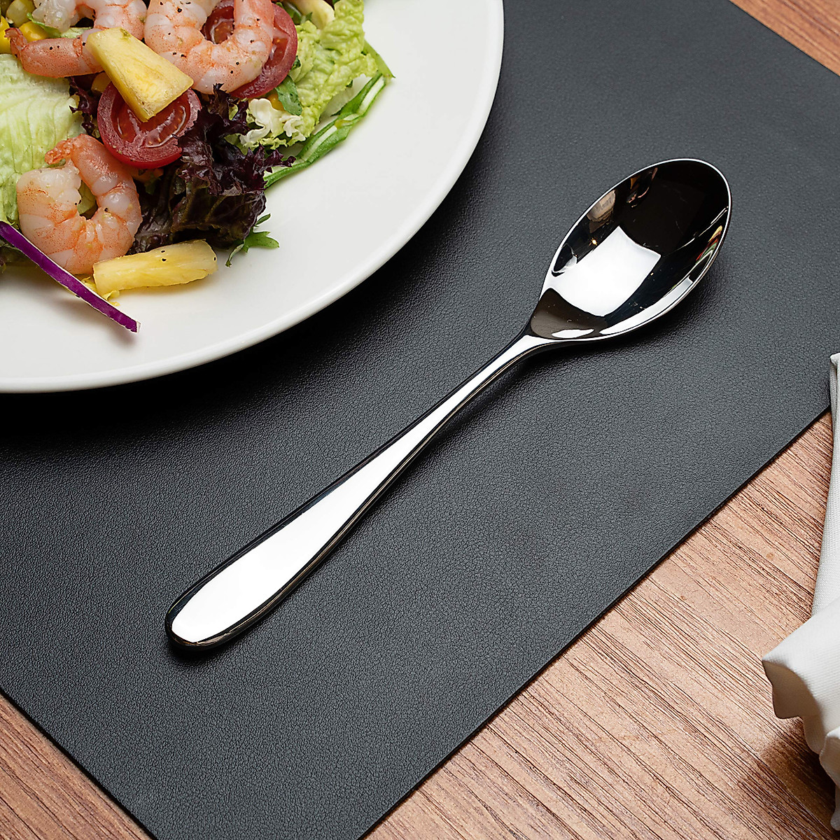 Restaurantware Sovereign 7.8 Inch Table Spoons 2 Heavy-Duty Dinner Spoons - 18/10 Stainless Steel Tableware Dishwashable Sturdy Eating Spoons Appetizer Spoons For Homes Or Restaurants