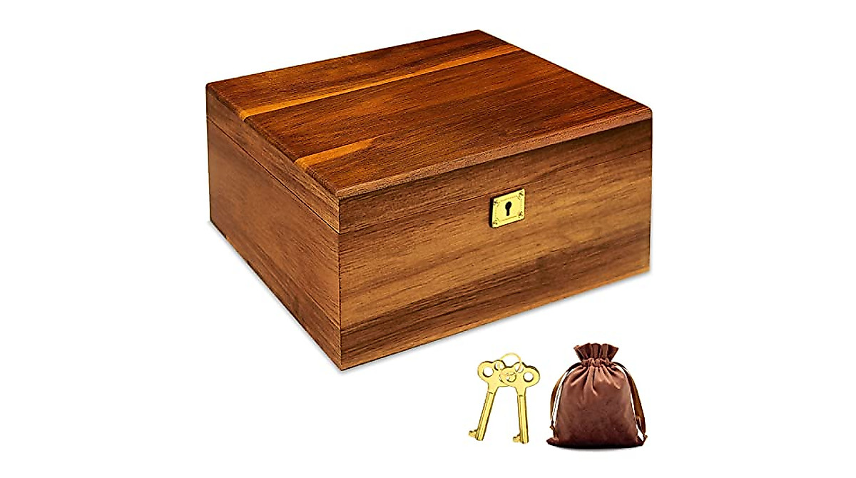 Premium Acacia Wooden Storage Box - Large Lockable Keepsake Chest