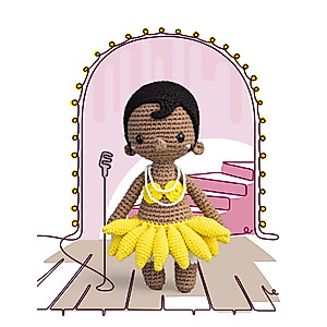 More Crochet Iconic Women: Amigurumi patterns for 15 incredible women who changed the world