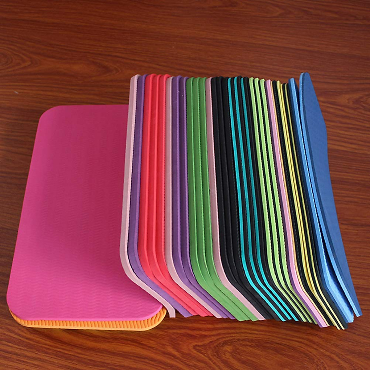 BESPORTBLE 6pcs Yoga Knee Pad Yoga Pilates Floor Exercise Knee Mat Non Slip Fitness Practice Knee Elbow Cushion Yoga Supplies for Women Men (Random Color) (39 x 21 x 0.6cm)