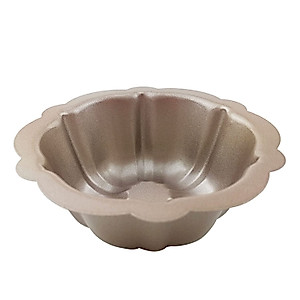 LoveDeal 4 Inch Nonstick Mini Bundt Cake Pan, Set of 4 for Baking, Carbon Steel Fluted Cake Pans, Metal Round Pumpkin Shaped Cake Mould for Cupcake, Muffin, Brownie, Pudding - Gold