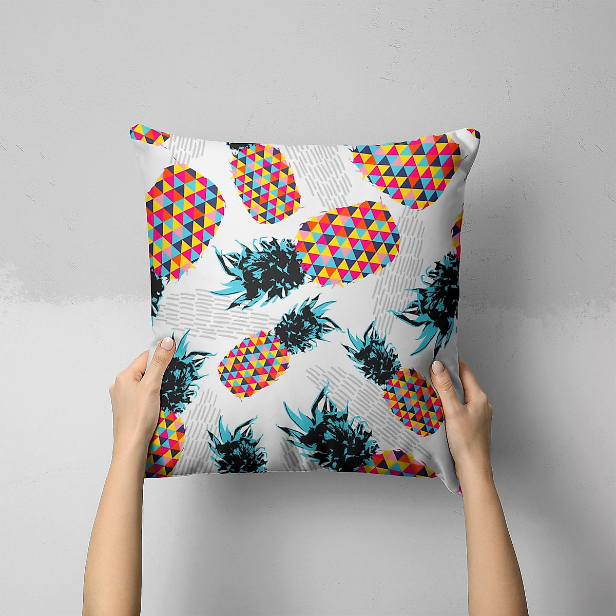 iiRov Summer Design Ink-Fuzed Decorative Throw Pillow - Retro Summer Pineapple v3