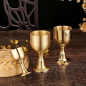 Brass Chalice Cup Wine Goblet Brass Drinking Glasses Beverage Tumbler Metal Liquor Tumbler For Church Cup Ritual Chalice Party Home Accessories(S)