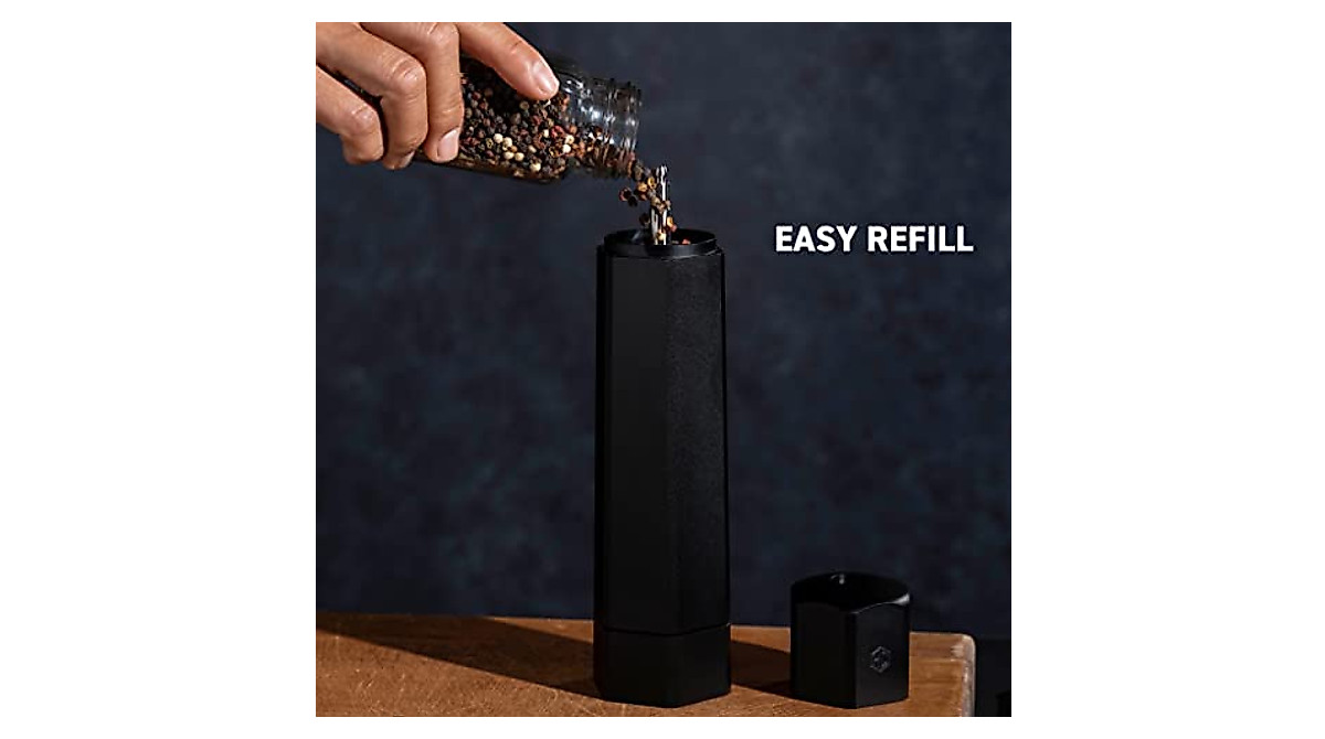 HexClad Professional Pepper Grinder – Durable & Adjustable