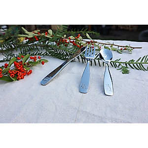 Exzact Kids Flatware 6 Pieces Set - Stainless Steel Silverware 2 x Forks, 2 x Safe Table Knife, 2 x Tablespoons - Child Toddler Utensils - Dinosaurs Engraved