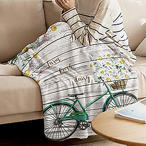 TocaHome Plush Fuzzy Fleece Lightweight Throw Blanket Green Bicycle with Farm Fresh Daisy on Wooden Super Soft Reversible Microfiber Flannel Blankets for Couch, Bed, Sofa (39"x49")