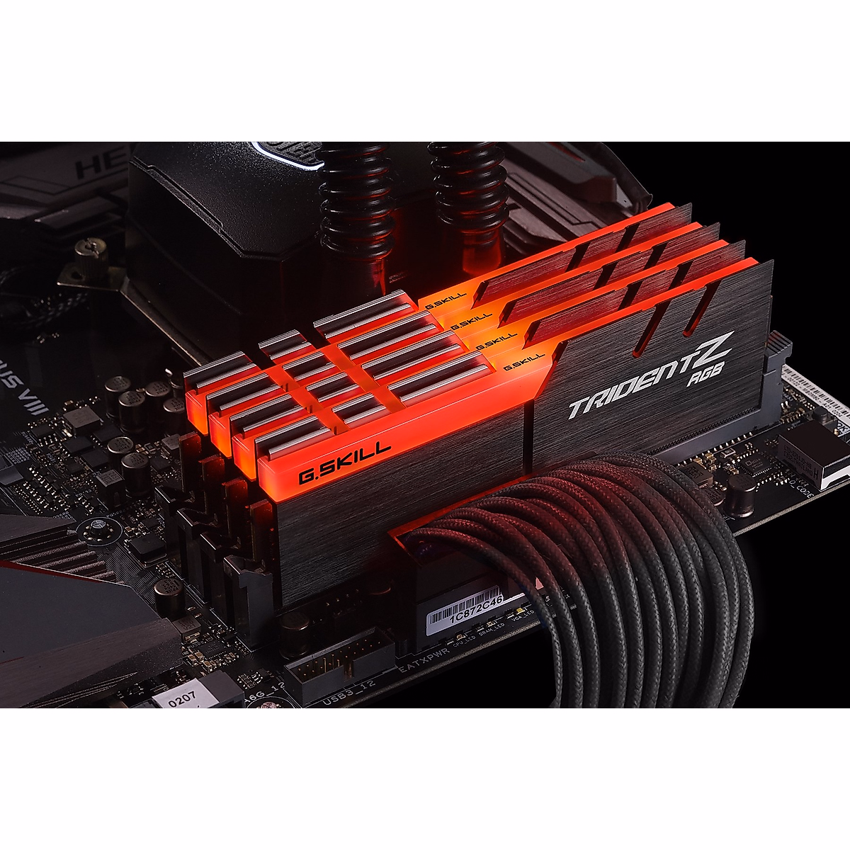 G.SKILL Trident Z RGB Series (Intel XMP) DDR4 RAM 32GB (4x8GB) 3200MT/s CL16-18-18-38 1.35V Desktop Computer Memory UDIMM (F4-3200C16Q-32GTZR)