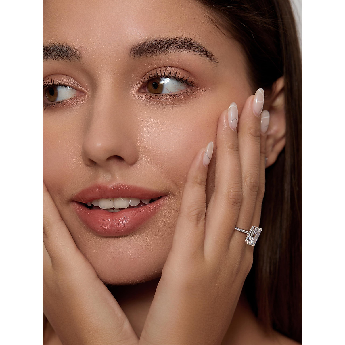 Michooyel 4.0ct Radiant Cut Women's Engagement Ring Simulated Diamond Wedding Ring Promise Ring 925 Sterling Silver Wedding Band