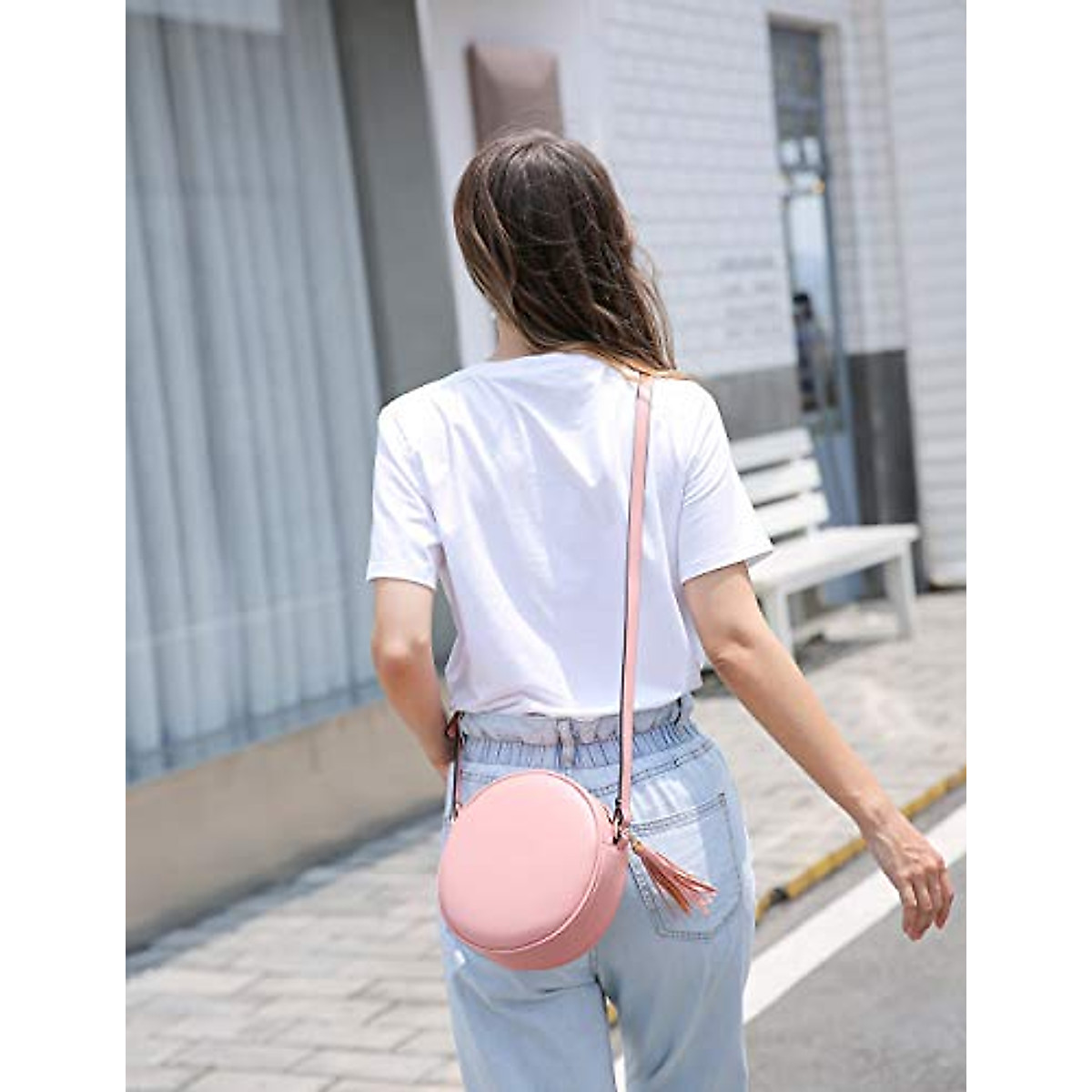 CATMICOO Round Crossbody Purses for Women Circle Bag with Tassel (Black)