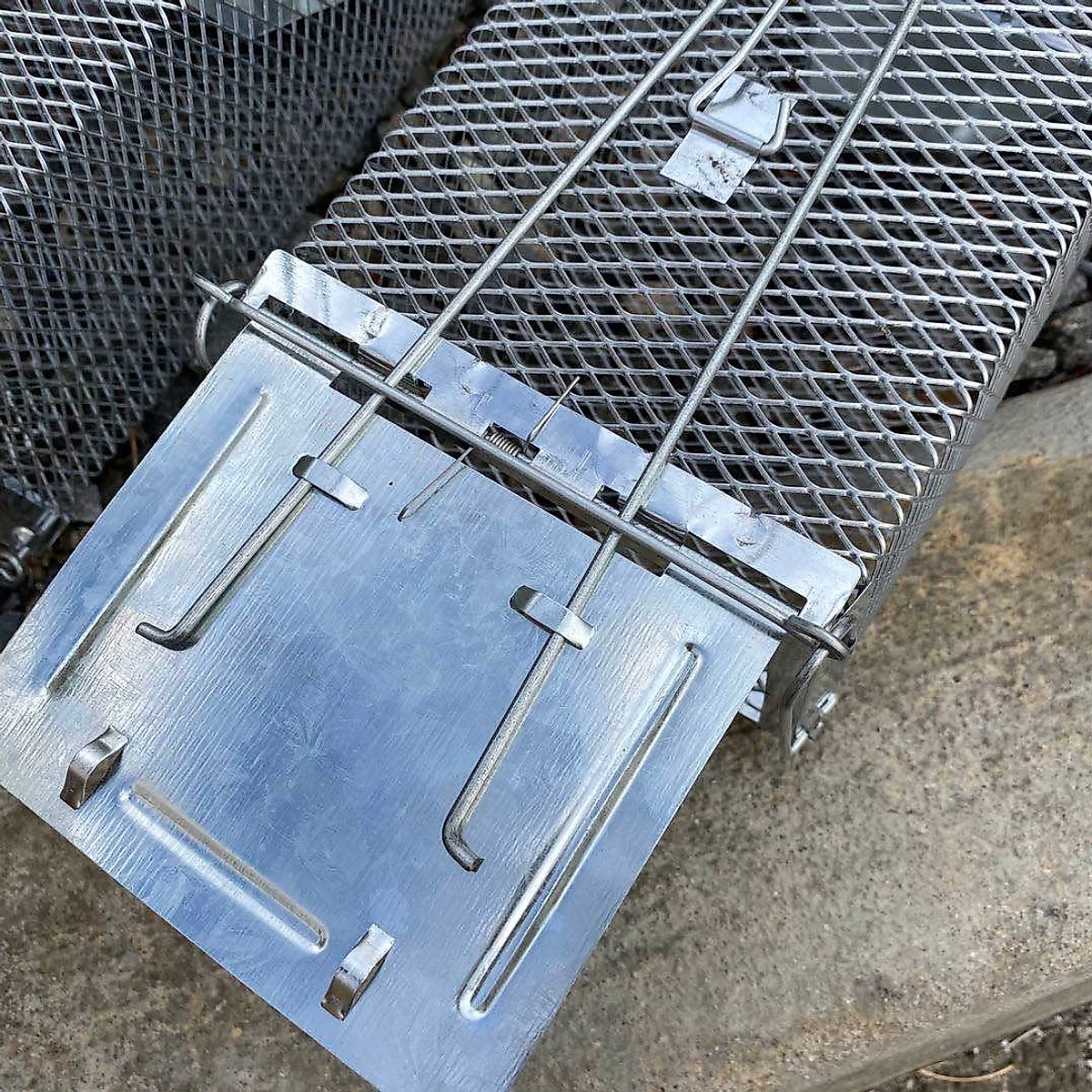 AOK Home Mouse Trap Rat Trap Rodent Trap Live Catch Cage Easy to Set Up and Reuse 11x6x4.5 inch