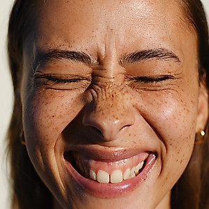 Lumene Nordic C Fresh Glow Brightening Gel Mask - Gentle Vitamin C Face Mask - Arctic Cloudberry AHA Exfoliant for Glowing Skin - Hydrating Facial Mask - (150mL)