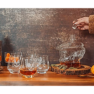 Halo Infinite Master Chief Helmet 6-Piece Whiskey Decanter Set with Glasses