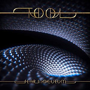 Fear inoculum Limited Edition w/ HD Screen Video Player & Download Card Variant 2 : Priest Bowing