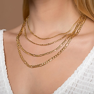 PORI JEWELERS 14K Yellow Gold 2.5mm, 3.5mm, 4.5mm, or 5.5mm Figaro Link Chain Necklace- Made in Italy- Multiple Lengths Available (4.5MM, 24 Inch)