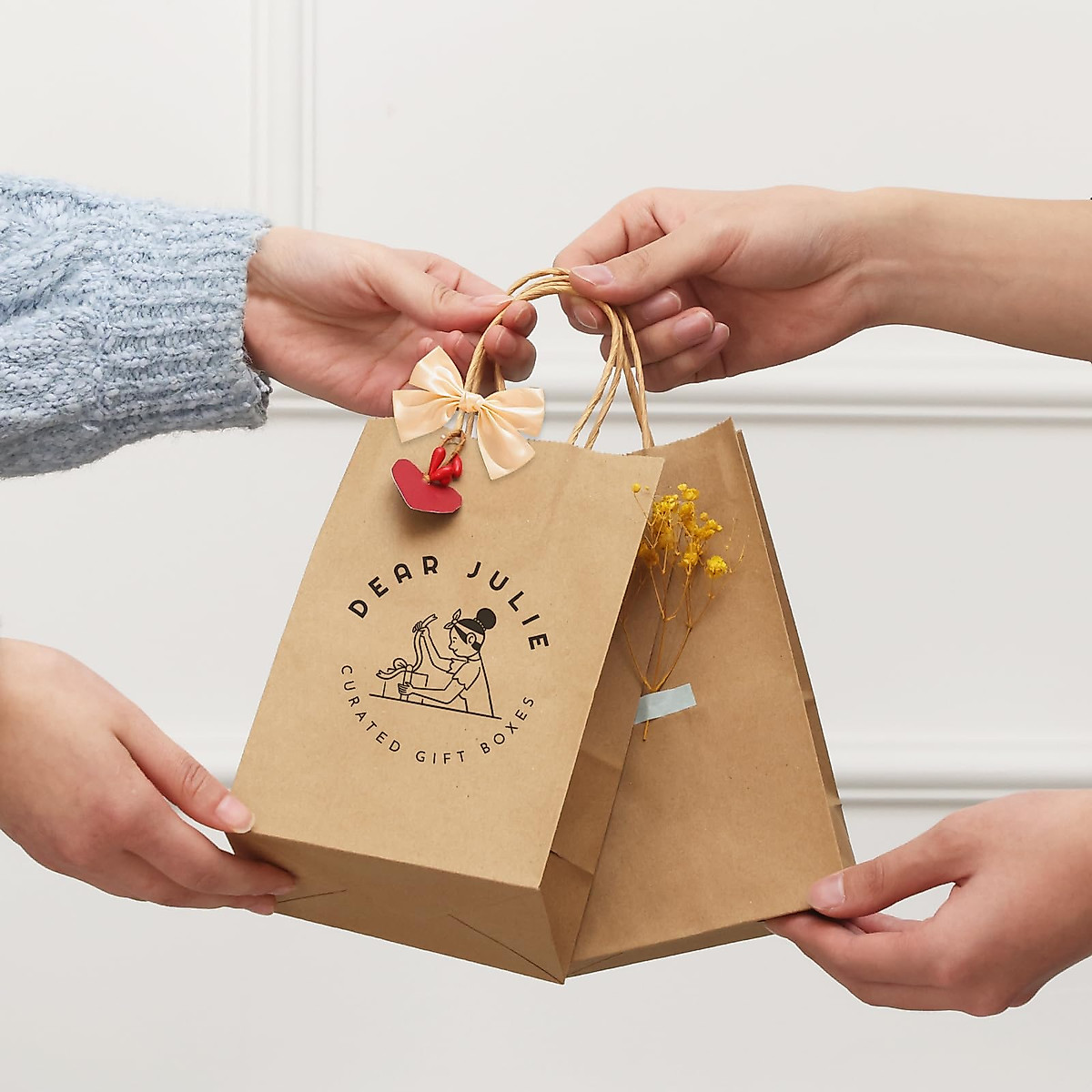 Moretoes 75pcs Small Gift Bags 5.25x3.75x8 Inches Brown Kraft Paper Bags with Handles Bulk, Retail Bags for Small Business, Shopping Bags, Birthday Wedding Party Favor Bags, Merchandise Bags