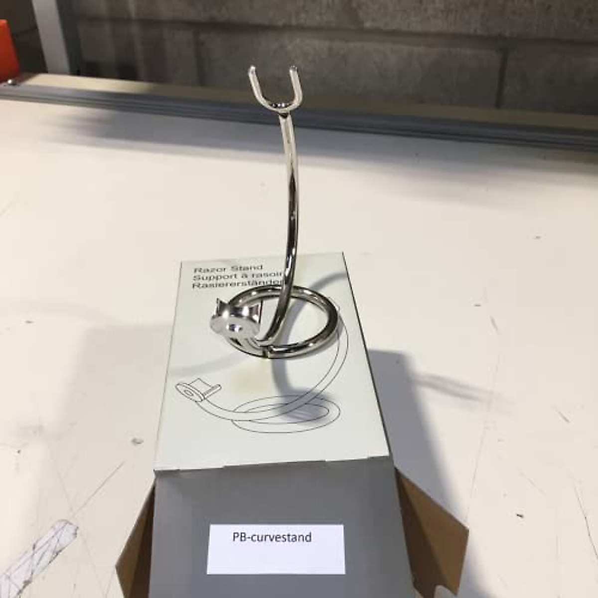DOVO Compatible Shave Ready Curved Straight Razor Display Stand