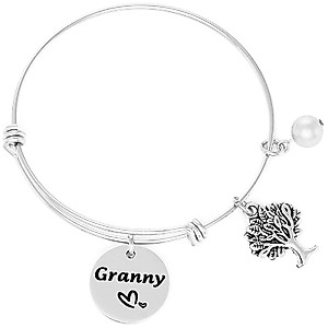 HUTIMY Gifts for Granny Bracelet Granny Mothers Day Gifts Granny Charm Jewelry Granny Bracelets