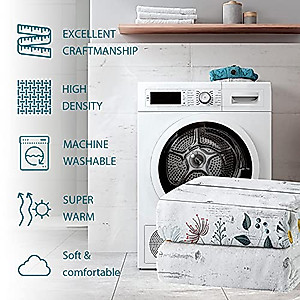 Truck Daisy Flower Throw Blanket 50" x 60", Lightweight Soft Bed Blanket for Bedroom Living Rooms, Cozy Fleece Comfy Microfiber Throw Blankets for Couch Sofa, Wild Floral Fresh Design Farmhouse Plank