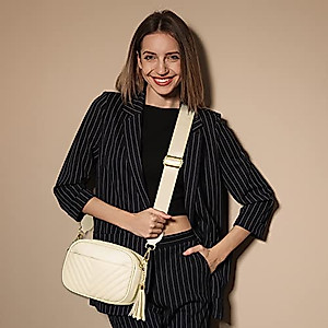 Quilted Small Crossbody Bag for Women With Coin Purse Pouch and Tassel Women Square Camera Side Shoulder Handbag (White)