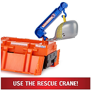 Paw Patrol, Big Truck Pup’s Zuma Transforming Toy Trucks with Collectible Action Figure, Kids Toys for Ages 3 and up