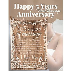 InnoBeta 5th Marriage Gifts, 5 Year, Valentine's Day Gifts 5th Wedding Anniversary Blanket for Her, Him, Wife, Husband (50"x65")