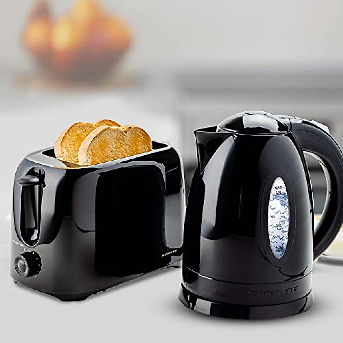OVENTE Electric Kettle + 2-Slice Toaster Combo, 1.7L Hot Water Boiler with Auto Shut-Off and Boil Dry Protection, Toasting Machine with 6-Shade Settings and Removable Crumb Tray, Black KP72B + TP2210B
