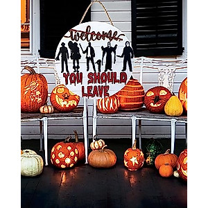 3D Horror Welcome Sign for Front Door Halloween Horror Classic Movie Character Welcome Wooden Door Sign Hanging Decoration,Halloween Wreath for Home Party Indoor Outdoor Porch Wall Decor