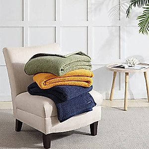 Nautica- Throw Blanket, Ultra Soft Plush Sherpa Home Décor, Reversible All Season Bedding (Solid Green/Ivory, 50 x 60)