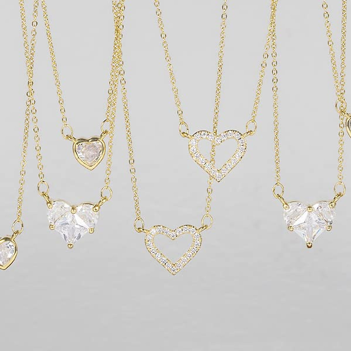 GUOKE Heart Necklaces for Women, Cute Necklaces 14K Gold Plated Dainty Necklace Heart Pendant Necklace Mothers Day Love Jewelry