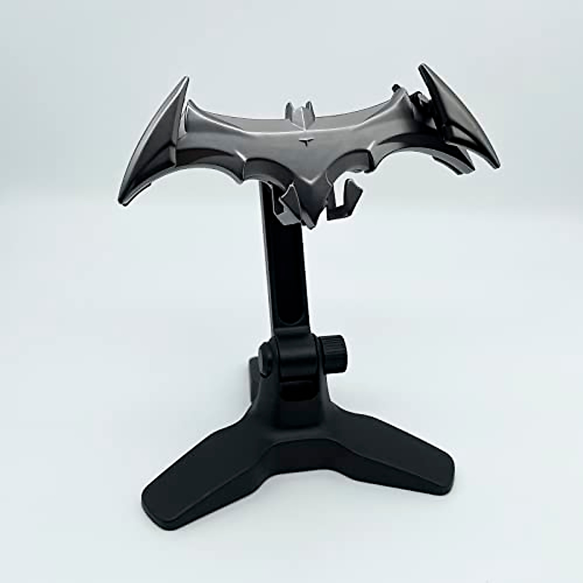 livin Bat Phone Stand Holder for Desk, Cell Phone Holder for Men Gifts Car Gift for Him Bat Decorations Collectibles for Room,Gravity Automatic Locking Hands Free Compatible with All Mobile Phone