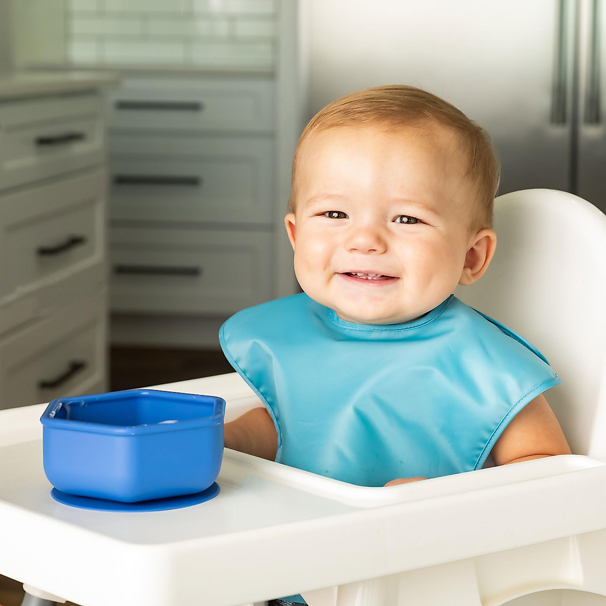 Tiny Twinkle Silicone Suction Bowl with Lid for Baby and Toddler - 100% Silicone - BPA Free - Microwave Safe - Suction Bowls For Baby, Snack Containers For Toddlers (Indigo)