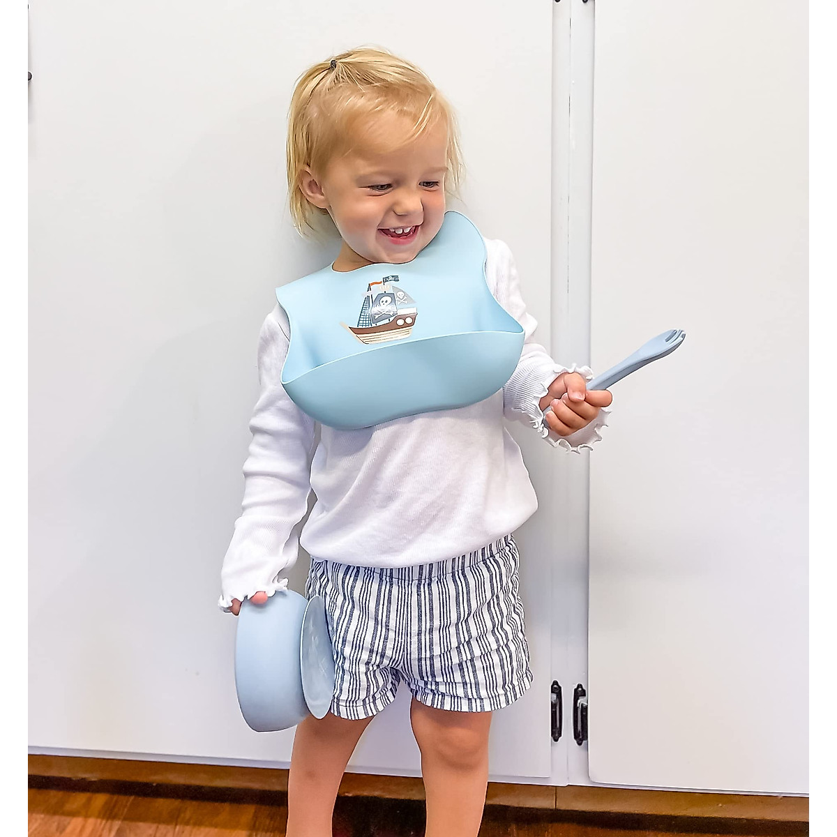 Beanie Kate Silicone Feeding Bib,Durable Pocket Adjustable Strap BPA Free Silicone Waterproof Easy Cleanup Comfortable for Babies & Toddlers (Pirate Ship),Blue,6 month2 years