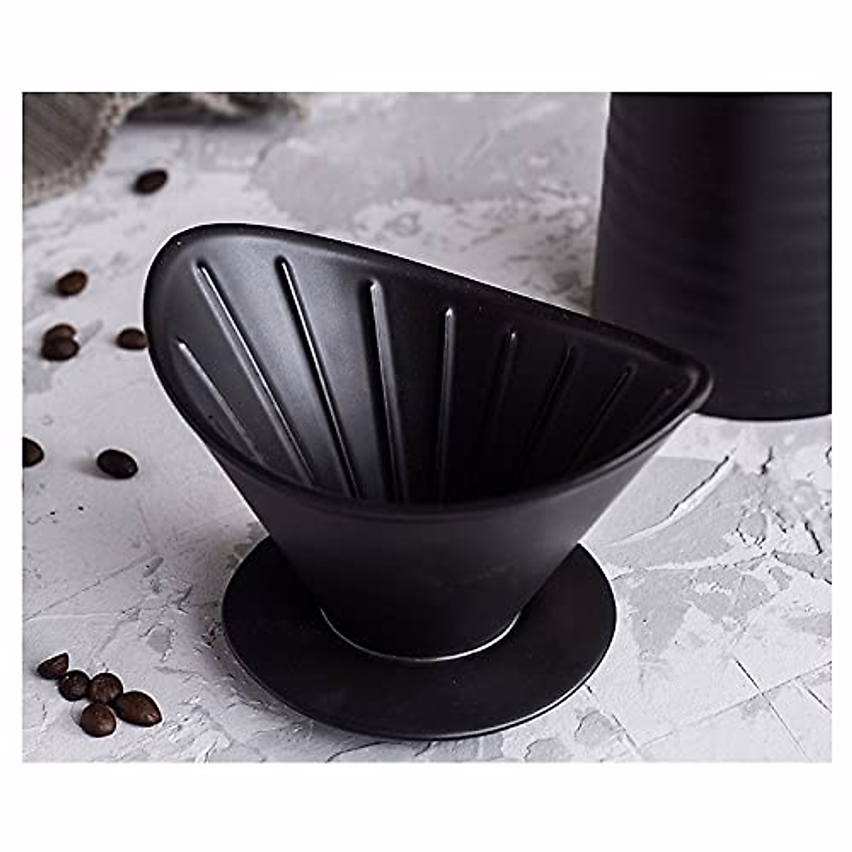 Ceramic Pour Over Coffee Maker, V60 Dripper & Decanter, Hand Brewer Durable Pot, Cone Funnel Coffee Drip with Black Coffee Filter Pot 1-2 Cup