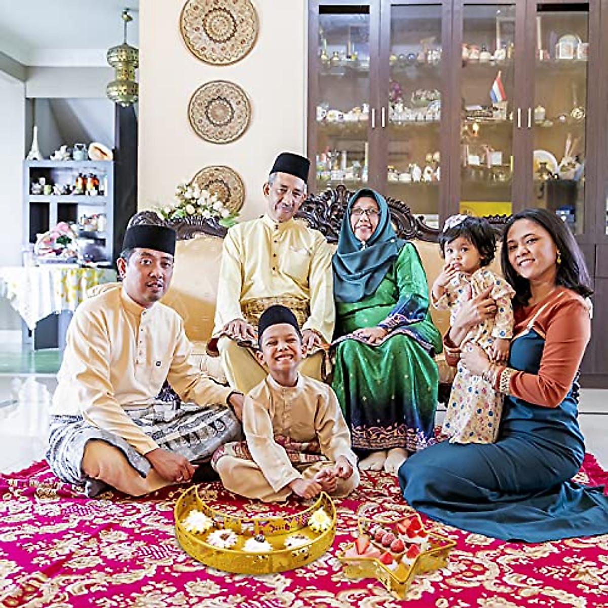 YumSur Eid Mubarak Moon Star Tray, Islam Muslim Al-Fitr Iftar Party Food Serving Tray, Ramadan Metal Platters Table Decor for Breakfast Dinner Dessert Pastry Display Holder Decoration Ornament