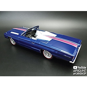 AMT 1966 Ford Thunderbird Hardtop/Convertible 1:25 Scale Model Kit