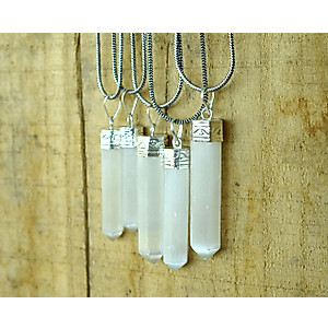 Selenite Crystal Healing Pencil Point Pendant For Heart And Throat Chakra Pendant Necklace For Girls Women Men Christmas Gift