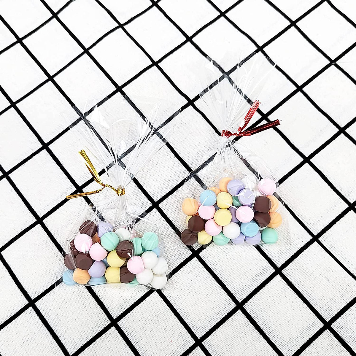 100PCS Cellophane Bags 6x9 inches, Clear Treat Bags with 4’’ Twist Ties, Plastic Cello Bags - 1.4 mils Thick OPP Rice Crispy Bags for Gift Goodie Favor Candy Cake Pop Birthday Party Cookies (6’’ x 9’’)