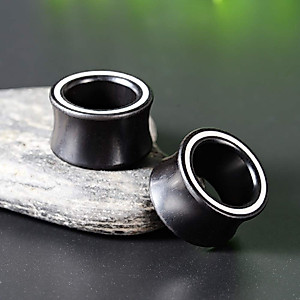 COOEAR 2 Pairs Wood Ear Gauges Eyelet Ear Tunnels Elegant Plugs Seashell Circle style Earrings Stretcher.