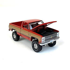 Truck 1/64 1983 Chevy K10 4x4, Red/Gold, Exclusive Limited Edition CP7805