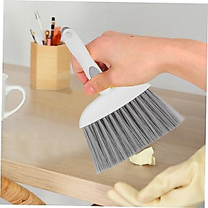 IMIKEYA 1 Set Mini Broom Dustpan Freezer Keyboard Broom Stuff Detail Pans Wipes Mop Sink Bucket Brush Broom Spray Blinds Table Top Brush Desktop Broom Vacuum Broom Pet Sweeping Wok Pp